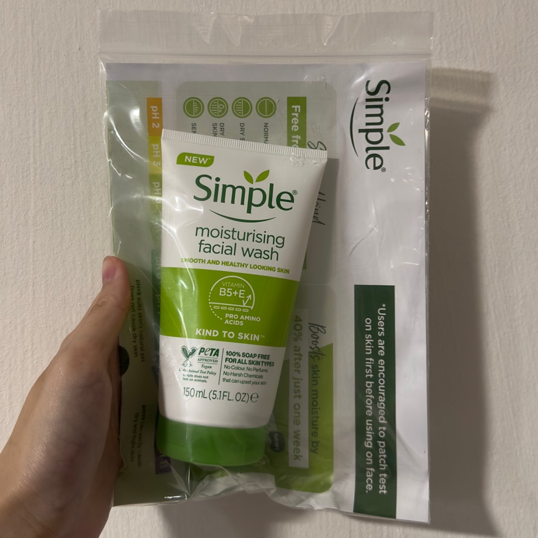 Simple moisturising facial wash, Beauty & Personal Care, Face, Face ...