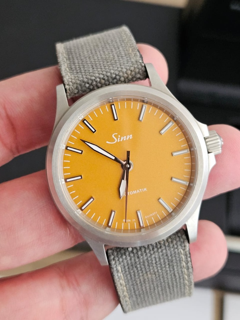 Sinn Uhren 556 Citrine Yellow LE 400 38.5mm Auto, Luxury, Watches on ...