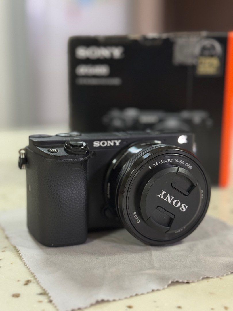 Sony A6400 full set with kit lens, Photography, Cameras on Carousell