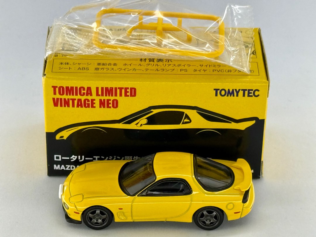 TOMICA LIMITED VINTAGE MAZDA RX-7 TYPE RSR 1997 SUNBURST YELLOW, 興趣及遊戲, 玩具 & 遊戲類 - Carousell