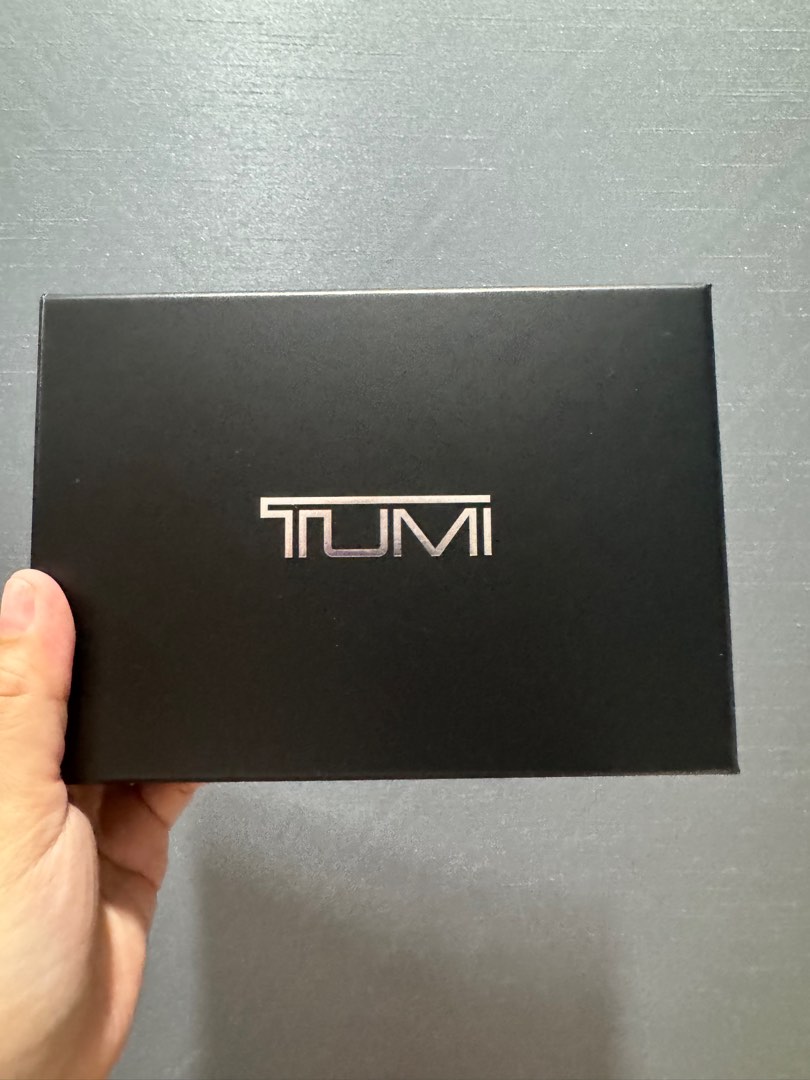 Tumi Wallet, Women's Fashion, Bags & Wallets, Wallets & Card holders on ...