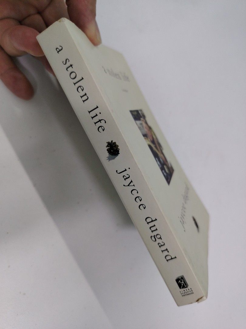 [Used] A Stolen Life by Jaycee Dugard (Nonfiction > Biography / True Crime / Adult), Hobbies ...