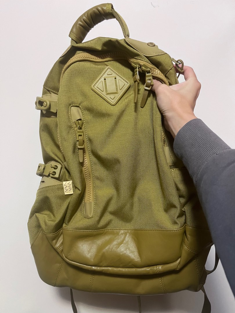 Visvim 20l backpack khaki, 男裝, 袋, 背包 - Carousell