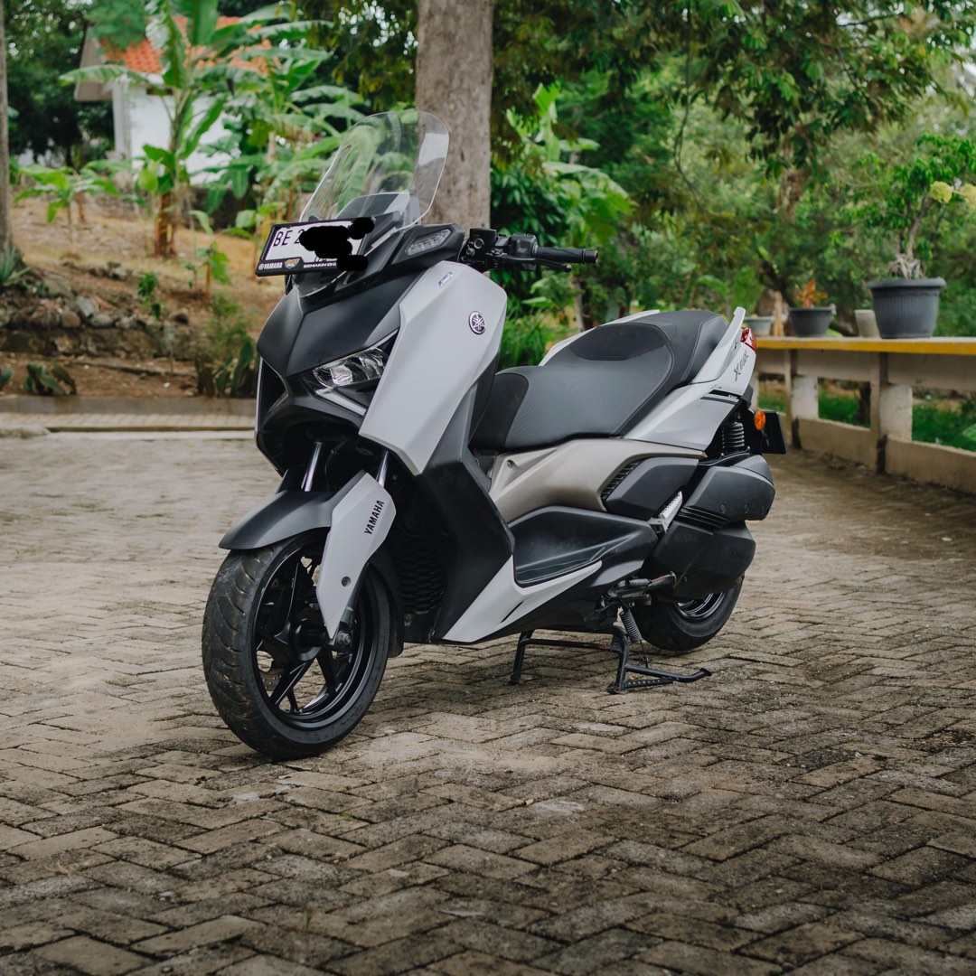 Yamaha X- Max 2023, Motor di Carousell