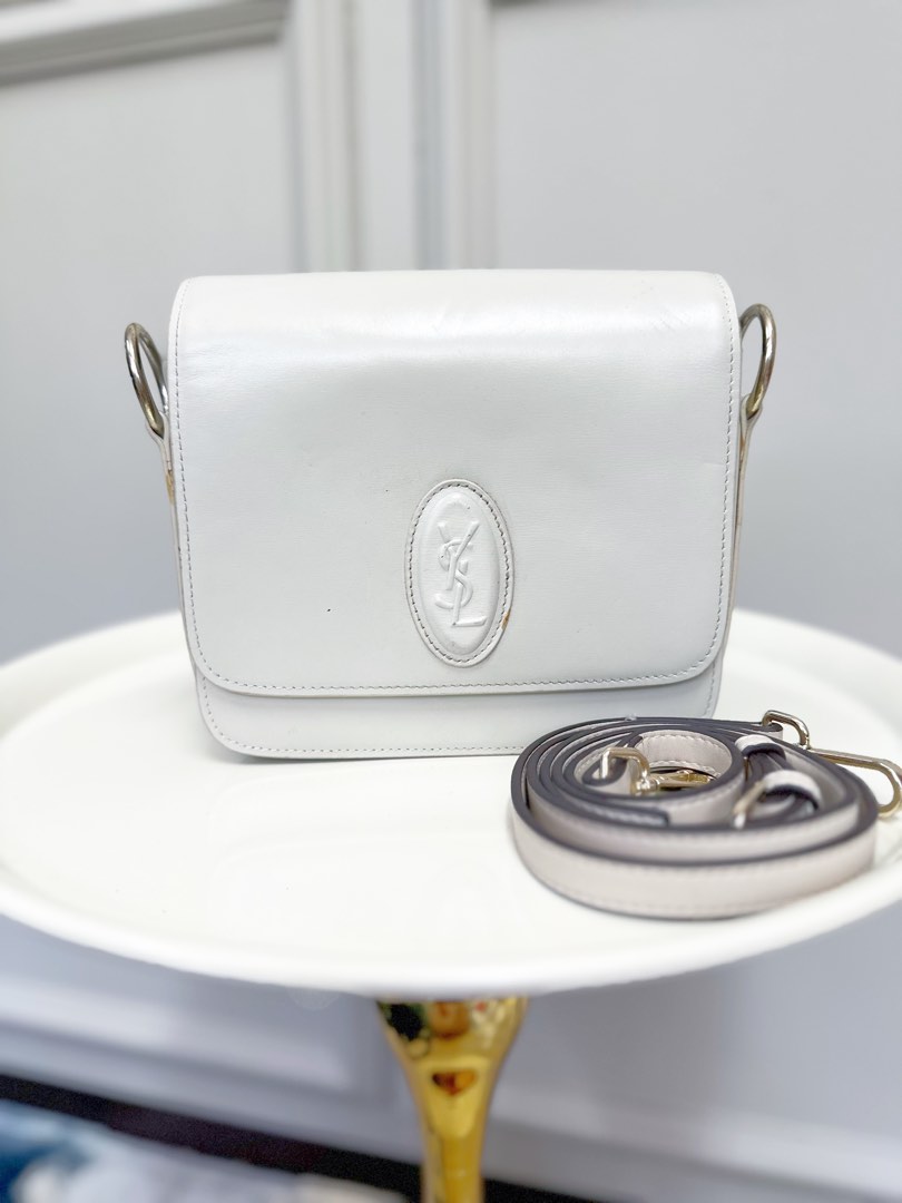 Ysl 61 de saddle vintage, Luxury, Bags & Wallets on Carousell