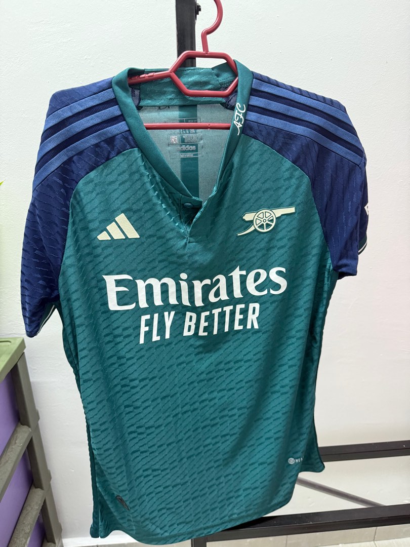 Arsenal 3rd kit 2023/24, Men's Fashion, Activewear on Carousell
