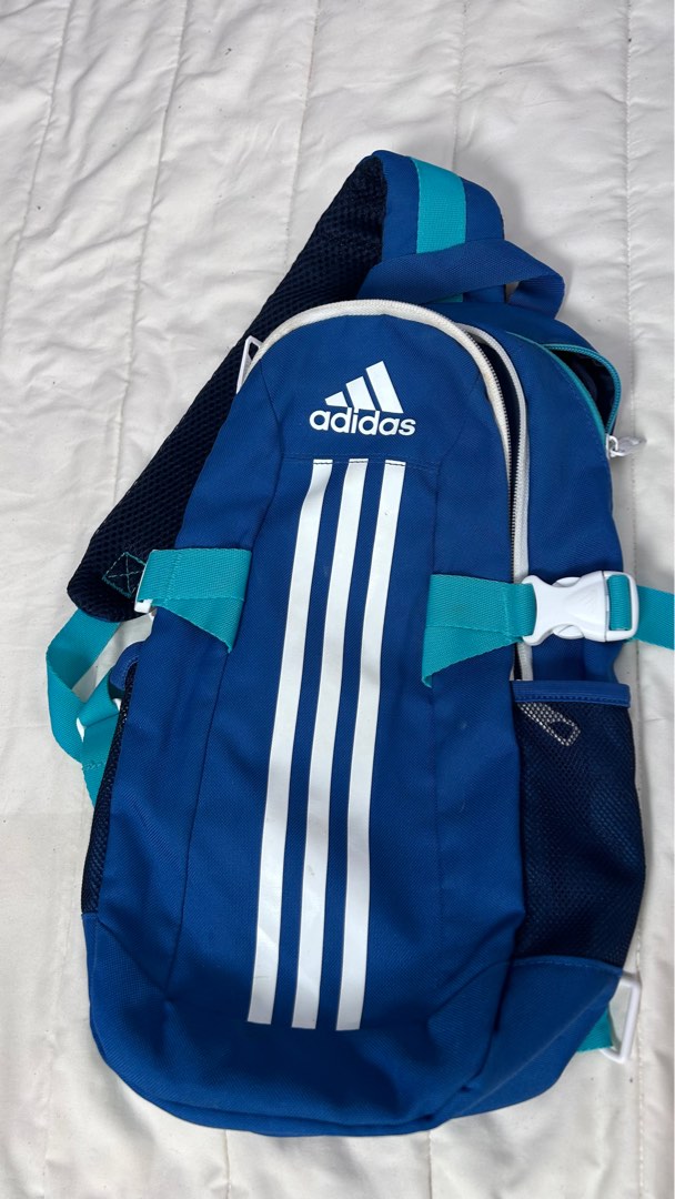 Authentic Adidas body Bag, Women's Fashion, Bags & Wallets, Cross-body ...