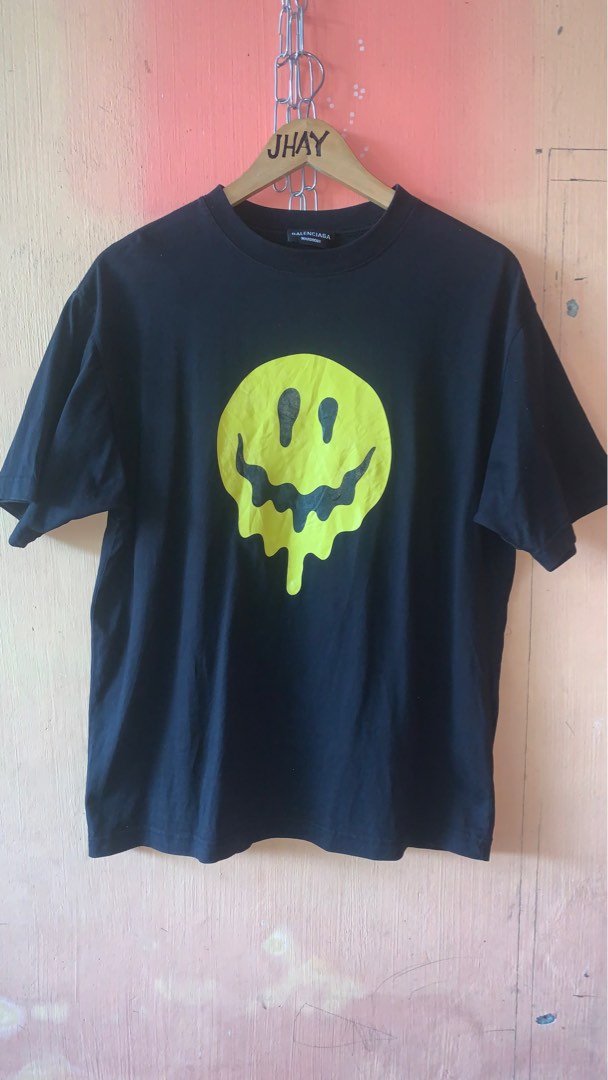 BALENCIAGA DRIP PEACE TEE, Luxury, Apparel on Carousell
