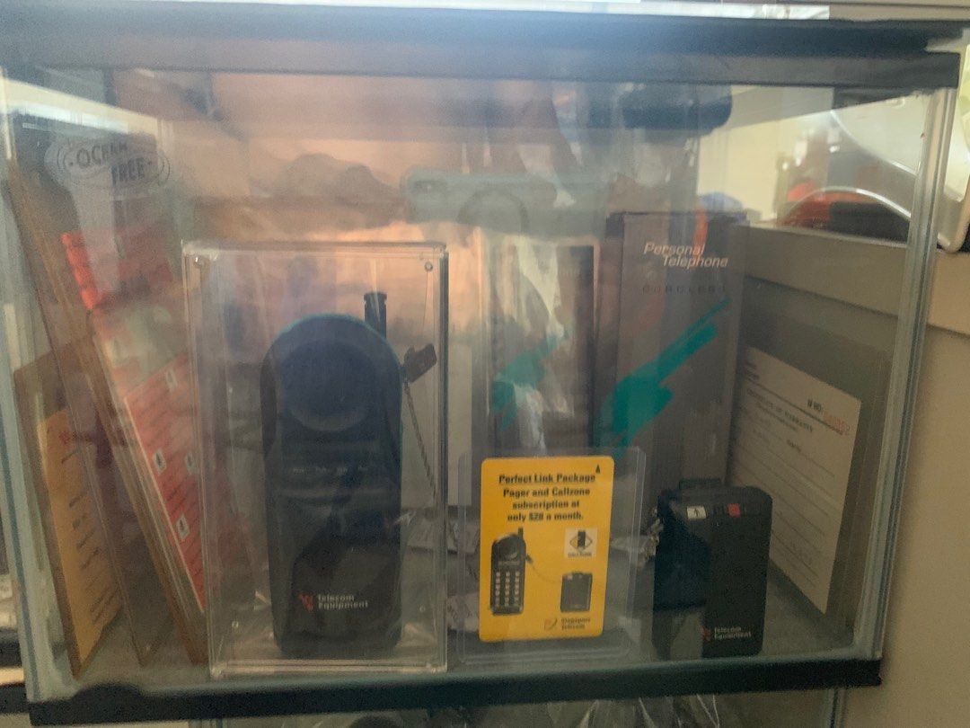 Brand new CALL ZONE phone, Announcements on Carousell