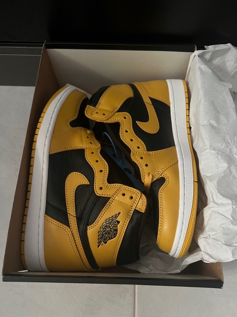 [CHEAPEST] Jordan 1 Pollen, Men's Fashion, Footwear, Sneakers on Carousell