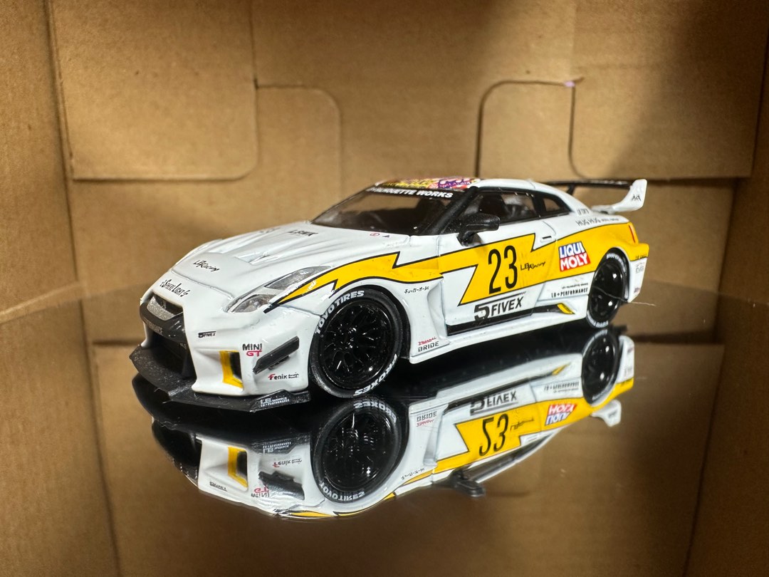 CM Model MDX Exclusive LBWK Nissan GT-R R35 35GT-RR Sphere Light 1/64 ...