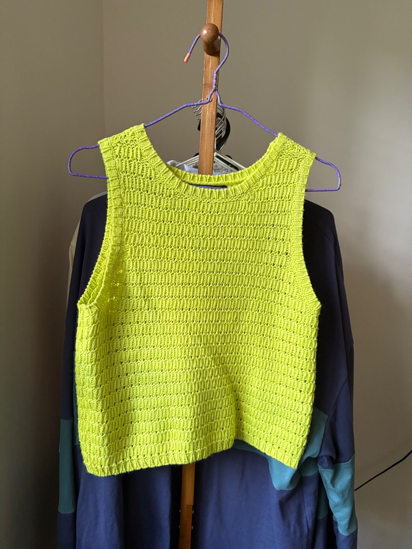 F21 Neon Rib Knitt top best fit S-M frame for loose type and L frame ...