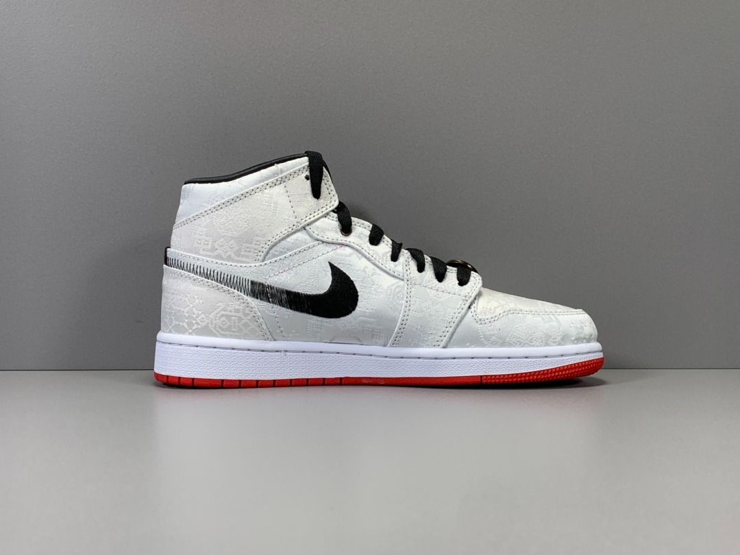 Jordan 1 Mid SE Fearless Edison Chen CLOT CU2804-100, 男裝, 鞋, 波鞋 - Carousell