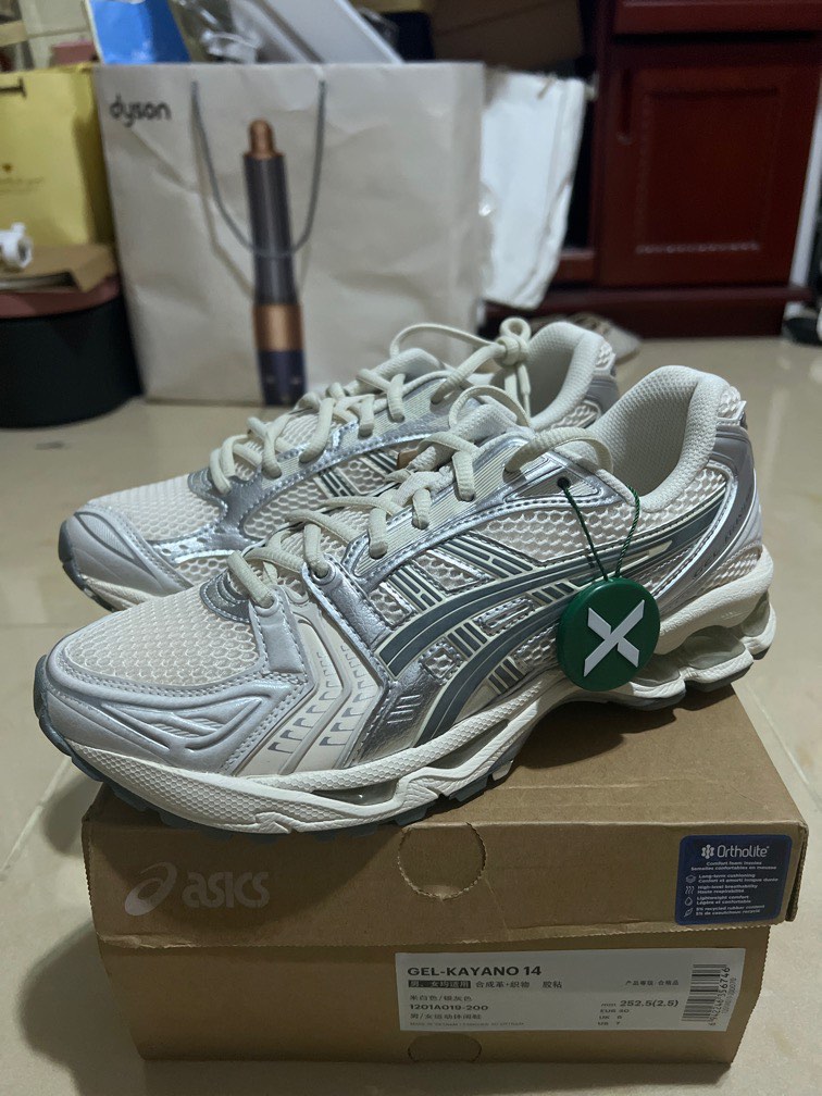 kayano 14 Us7, 男裝, 鞋, 波鞋 - Carousell
