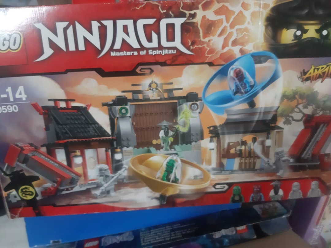 Lego Ninjago Airjitzu Battle Ground Set 70590 Box, Set 76028 Darkseid ...