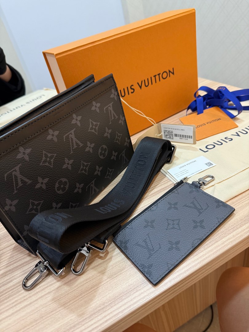 RSP $2480 Authentic & Brand New Louis Vuitton LV M81124 Gaston Wearable ...