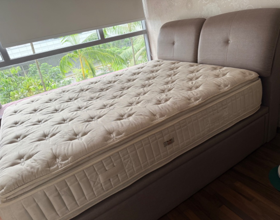 Moving house sale - Semi PU Storage Bed with Royal Titanium Slumberland ...