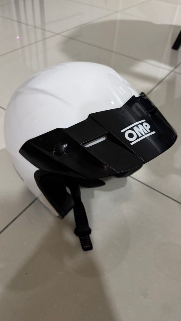 OMP Star Helmet Track day Helmet, Sports Equipment, Other Sports ...