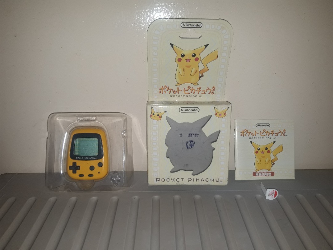 Original Nintendo Pocket Pikachu Tamagotchi Pedometer, Hobbies & Toys ...
