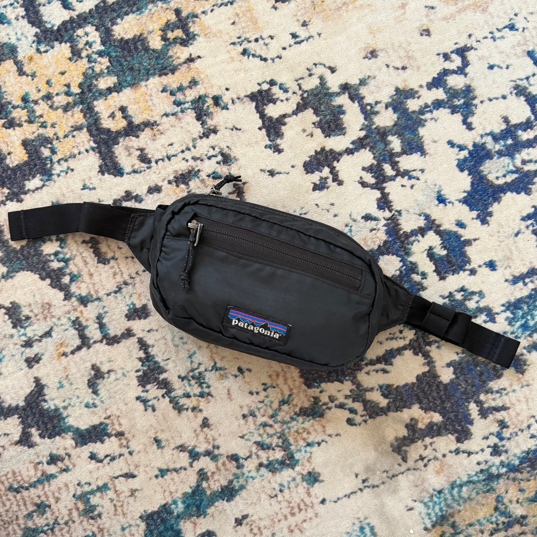 Patagonia pouchbag like new, Men's Fashion, Bags, Belt bags, Clutches ...