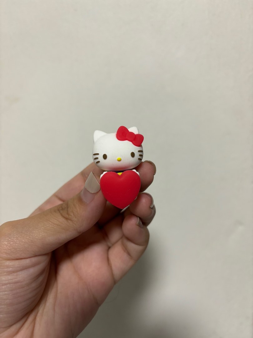 Sanrio gacha hello kitty, Hobbies & Toys, Toys & Games on Carousell