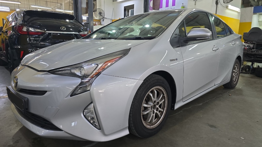 Toyota Prius Hybrid Car Rental PHV Grab Gojek Tada Ryde, Cars, Car ...