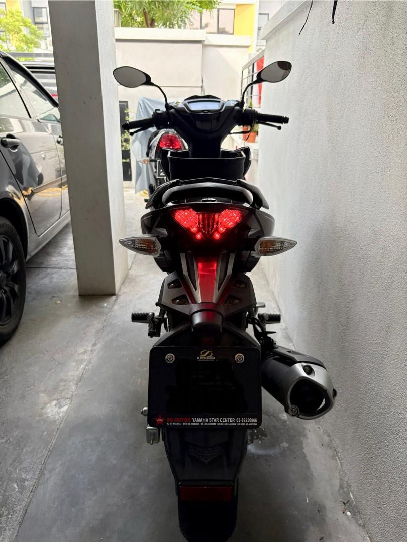 Yamaha Y15 V2 2023 Black, Motorbikes on Carousell