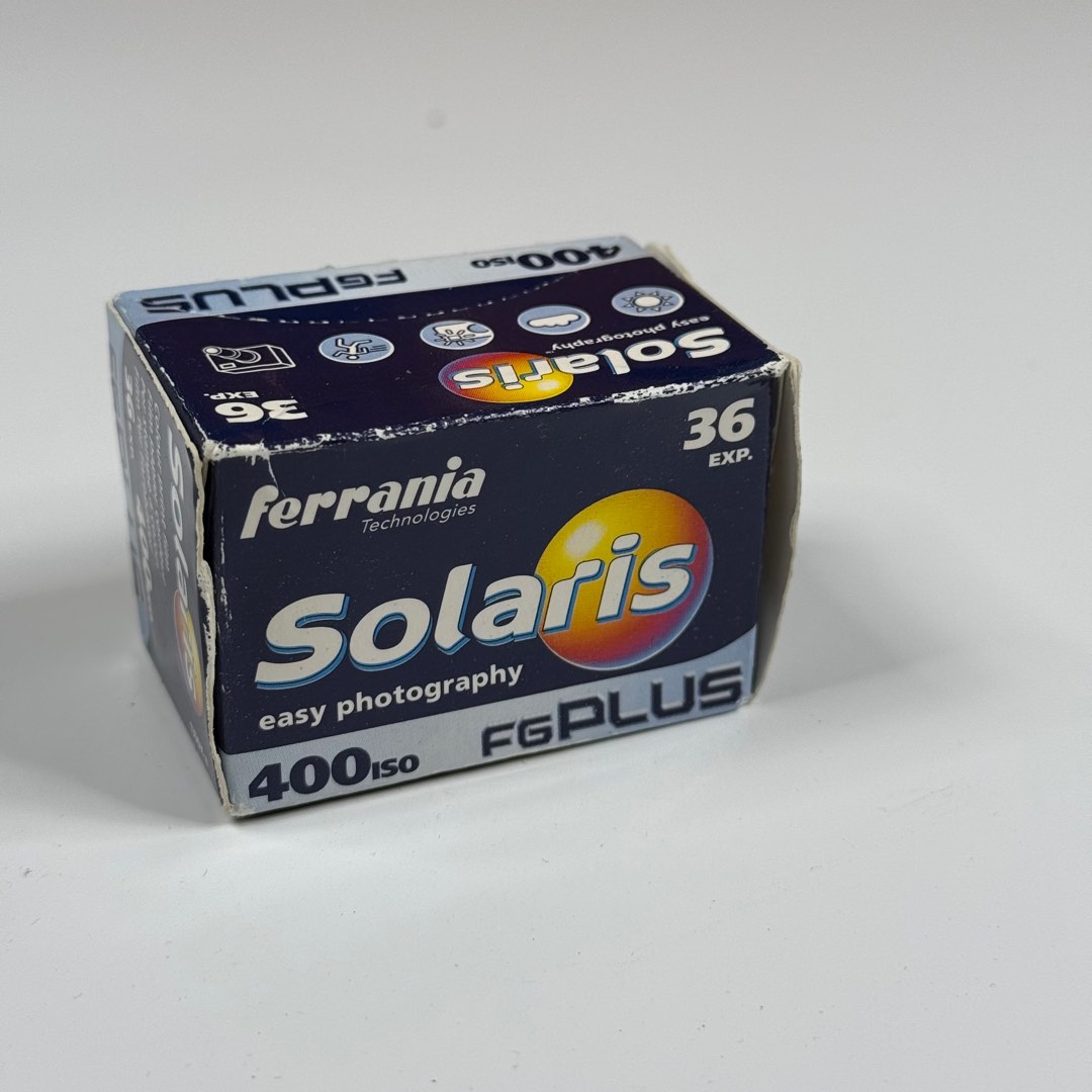 絕版底片 Solaris 400 // 135 過期底片菲林底片攝影 菲林相機 過期菲林 收藏, 攝影器材, 相機 - Carousell