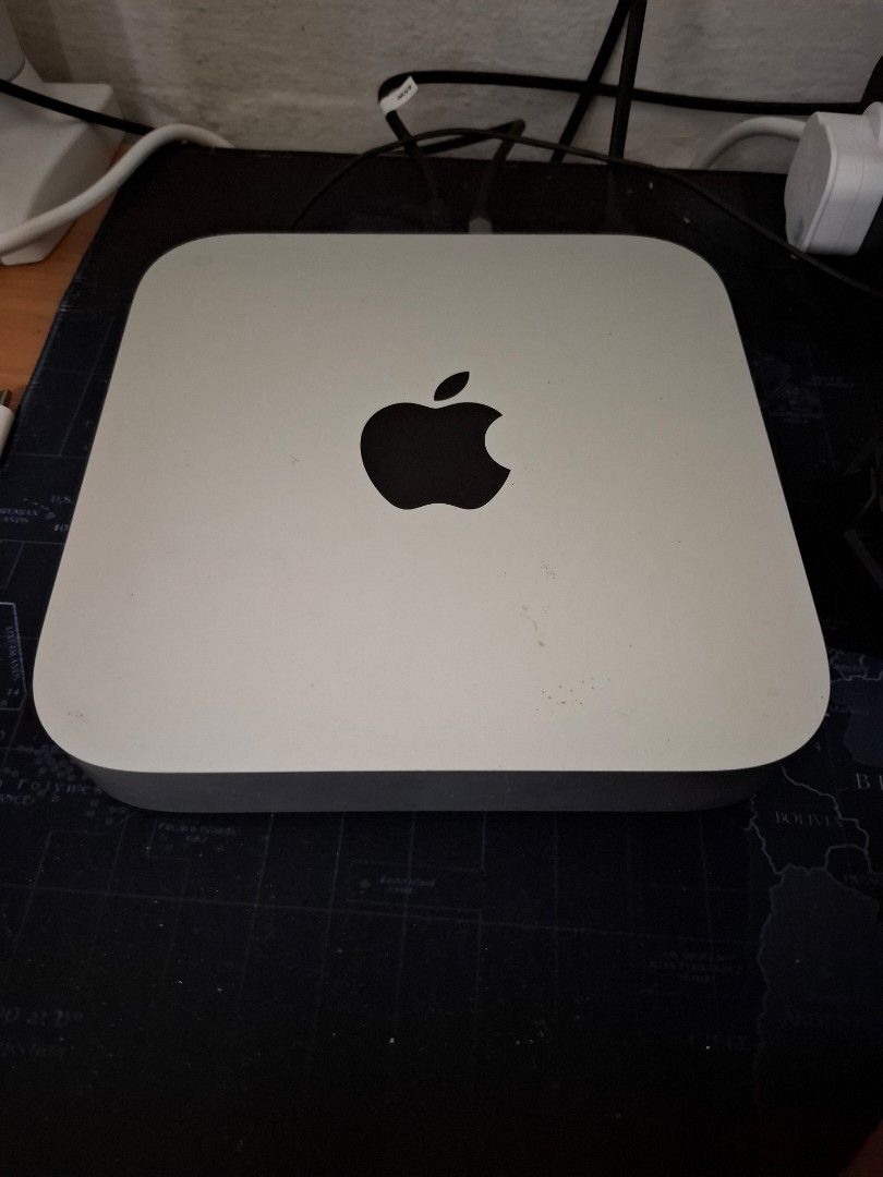 Apple Mac Mini M2 & Acer Nitro xz306cx 29.5 inch Curved monitor ...