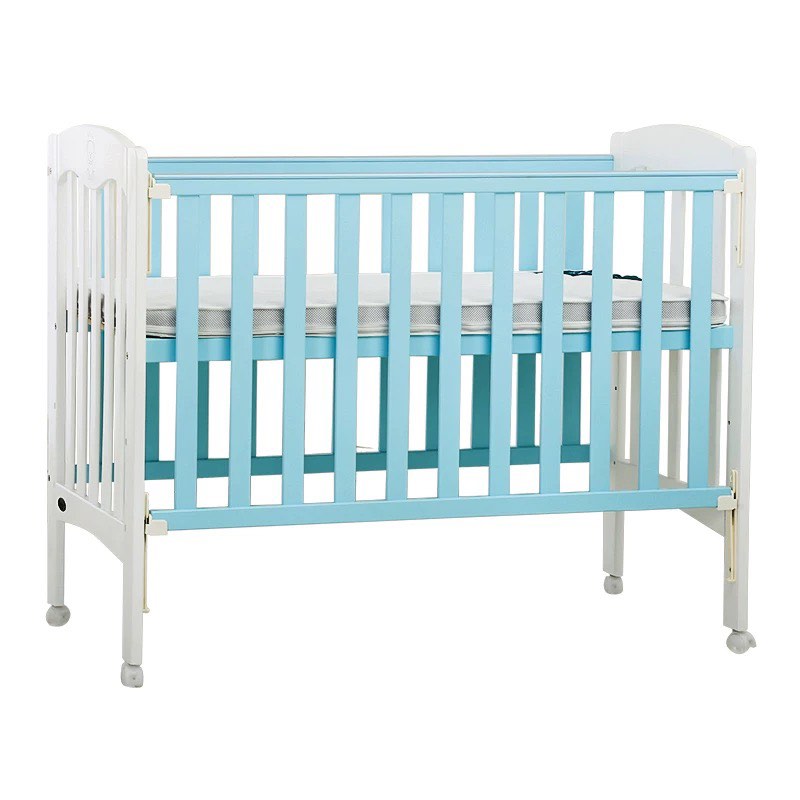 Blue and white baby cot ! Buying @ RM680, now selling @ RM480, Babies ...