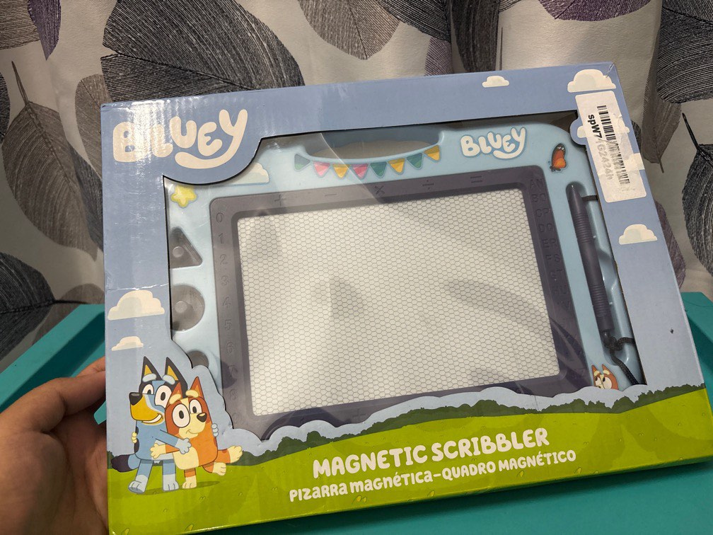 Bluey magnetic scribbler, Hobbies & Toys, Toys & Games on Carousell