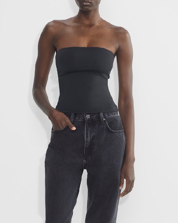 BNWT aritzia contour tube top, Women's Fashion, Tops, Sleeveless on ...