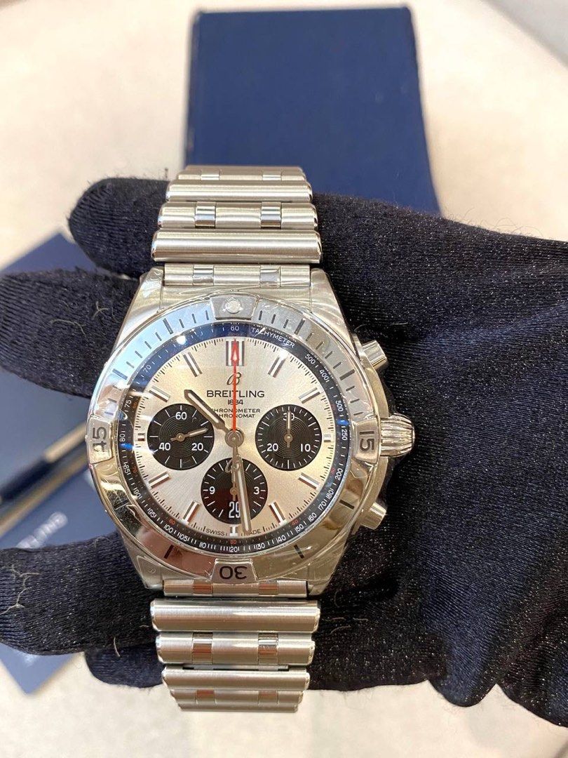 (BRAND NEW) 2025 BREITLING CHRONOMAT B01 42 PANDA DIAL REF ...