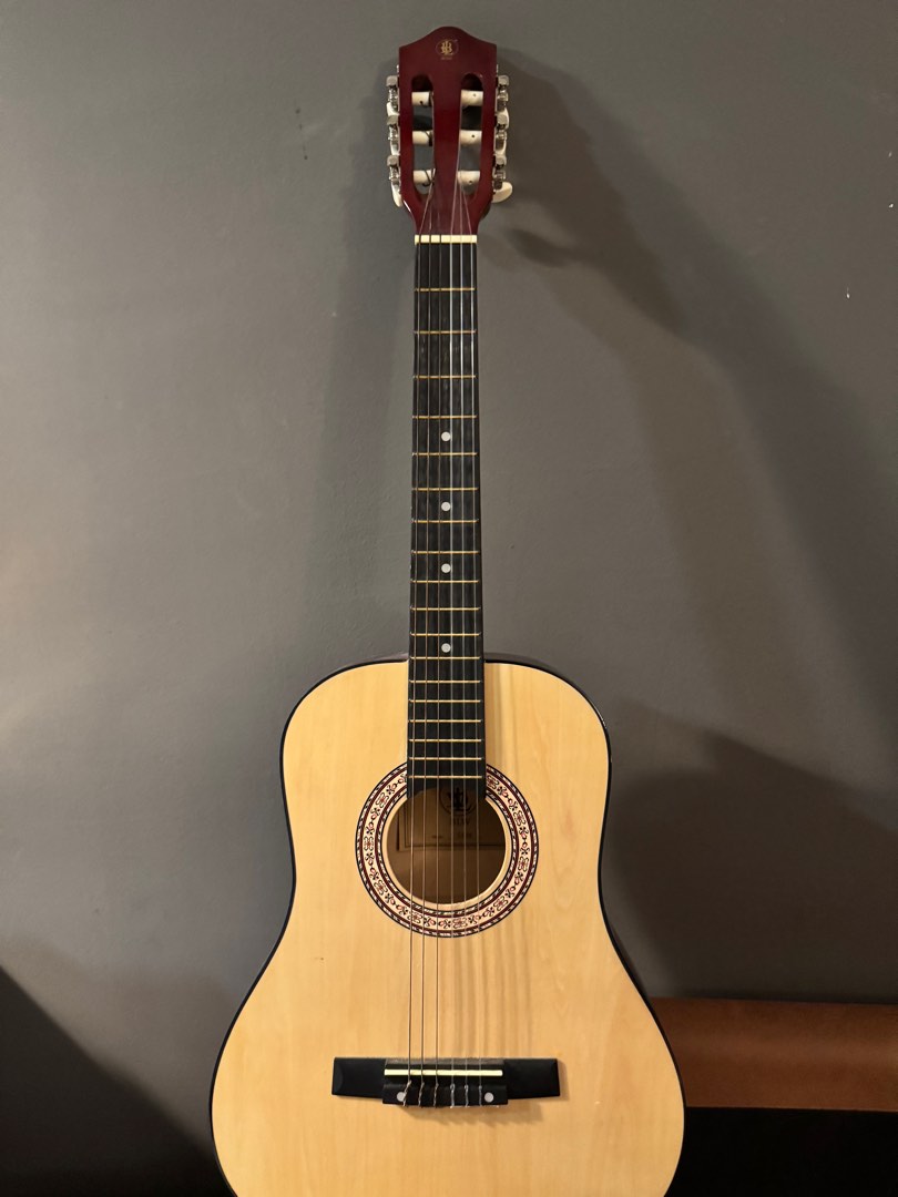 Classical Guitar - Nylon string guitar, Hobbies & Toys, Music & Media ...
