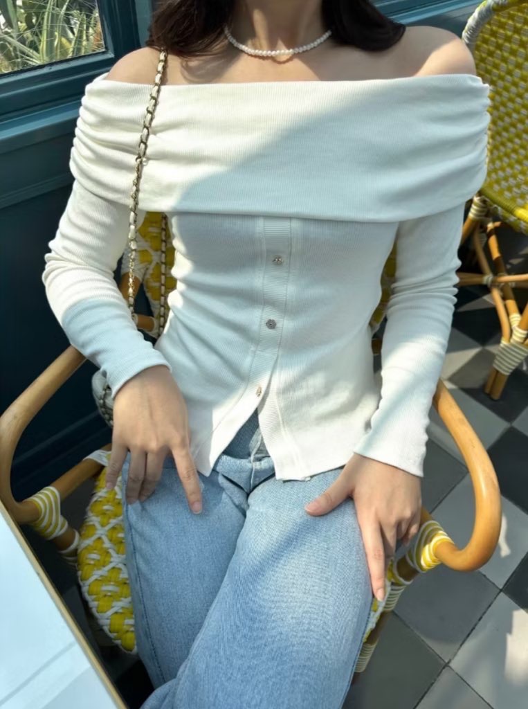 Diana Top Blouse Sabrina / Off shoulder White / Putih - Sweet Berry, Fesyen Wanita, Pakaian ...