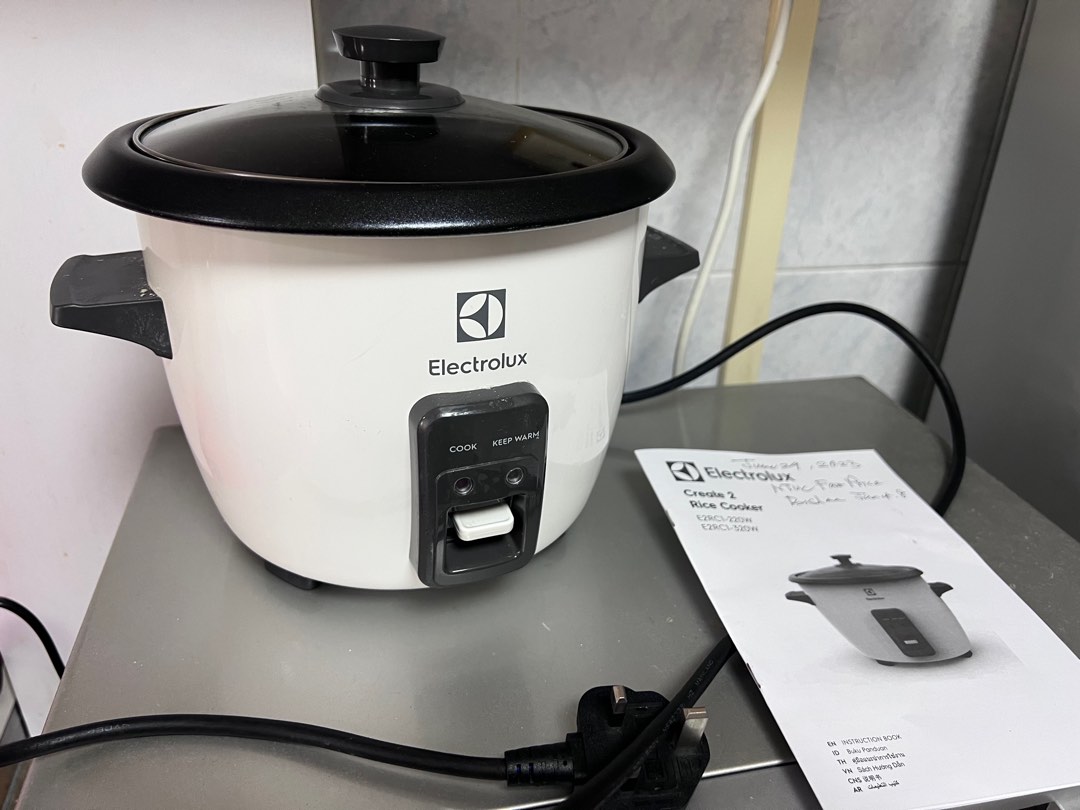 Electrolux rice cooker create 2 white black, TV & Home Appliances ...