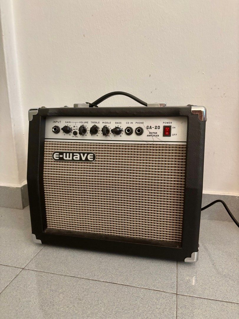 EWave GA-20 Guitar Amplifer, Hobbies & Toys, Music & Media, Music ...