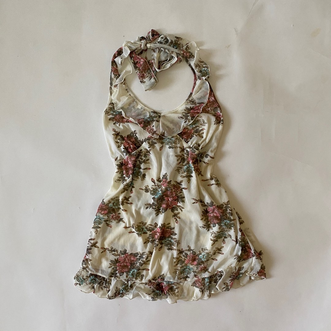 Floral long halter top, Women's Fashion, Tops, Sleeveless on Carousell