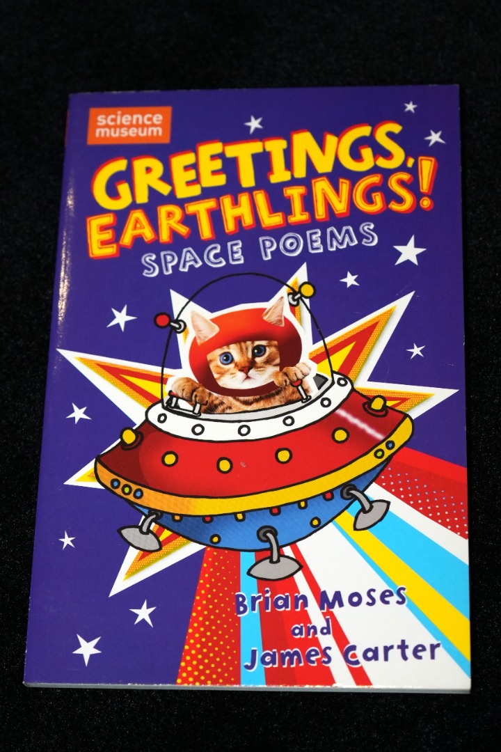 Greetings, Earthlings! Space Poems by James Carter, Hobbies & Toys ...