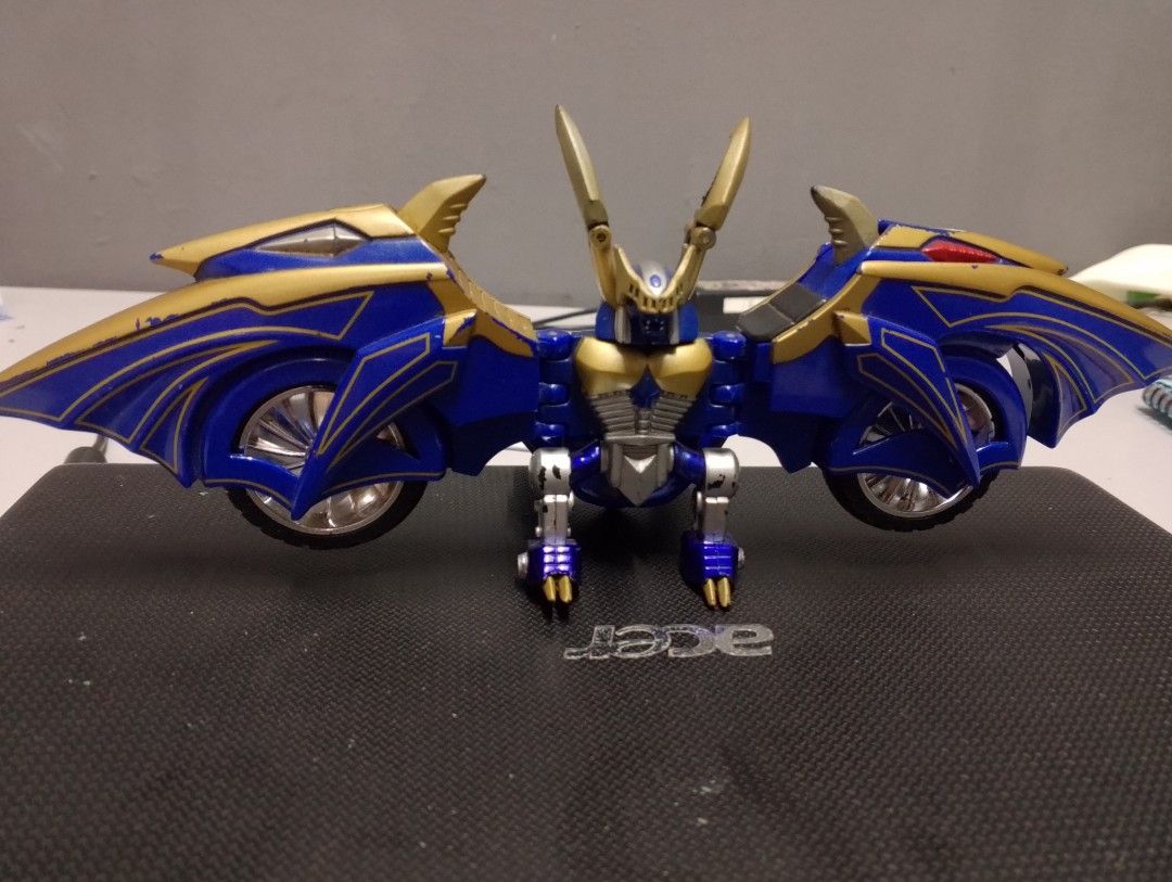 Kamen rider ryuki bike, Hobbies & Toys, Toys & Games on Carousell