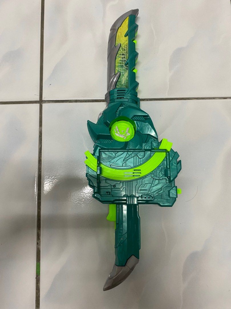 Kamen rider Saber Holy Sword DX Fuusouken Hayate Sword, Hobbies & Toys ...