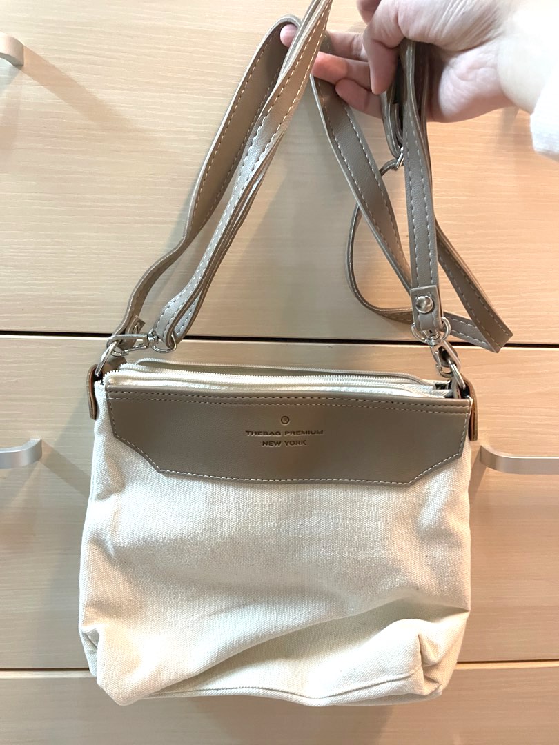 Korea local bag tote bag texture, 女裝, 手袋及銀包, 單肩包 - Carousell