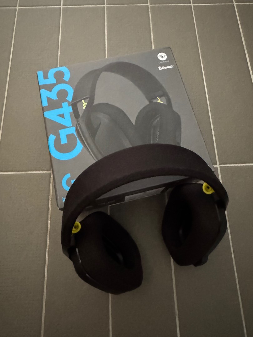 LOGITECH G435, Audio, Headphones & Headsets on Carousell