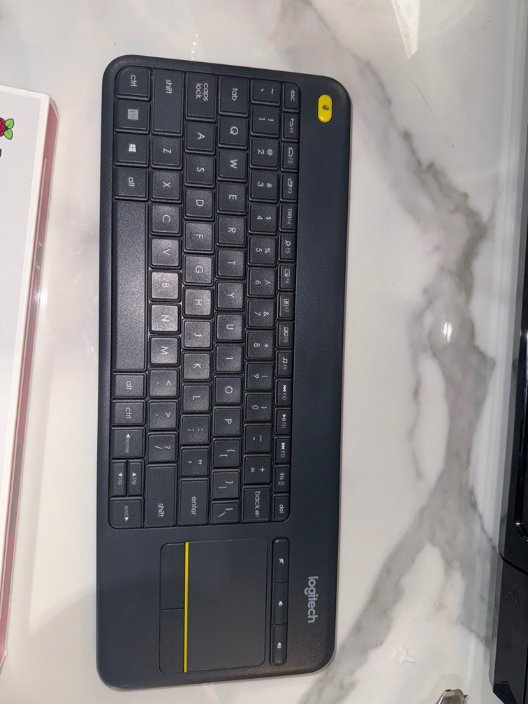 Logitech無線鍵盤 printer, 電腦＆科技, 電腦周邊及配件, 電腦鍵盤及相關產品 - Carousell