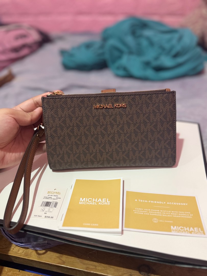 Michael Kors Double Zip Wallet, Luxury, Bags & Wallets on Carousell