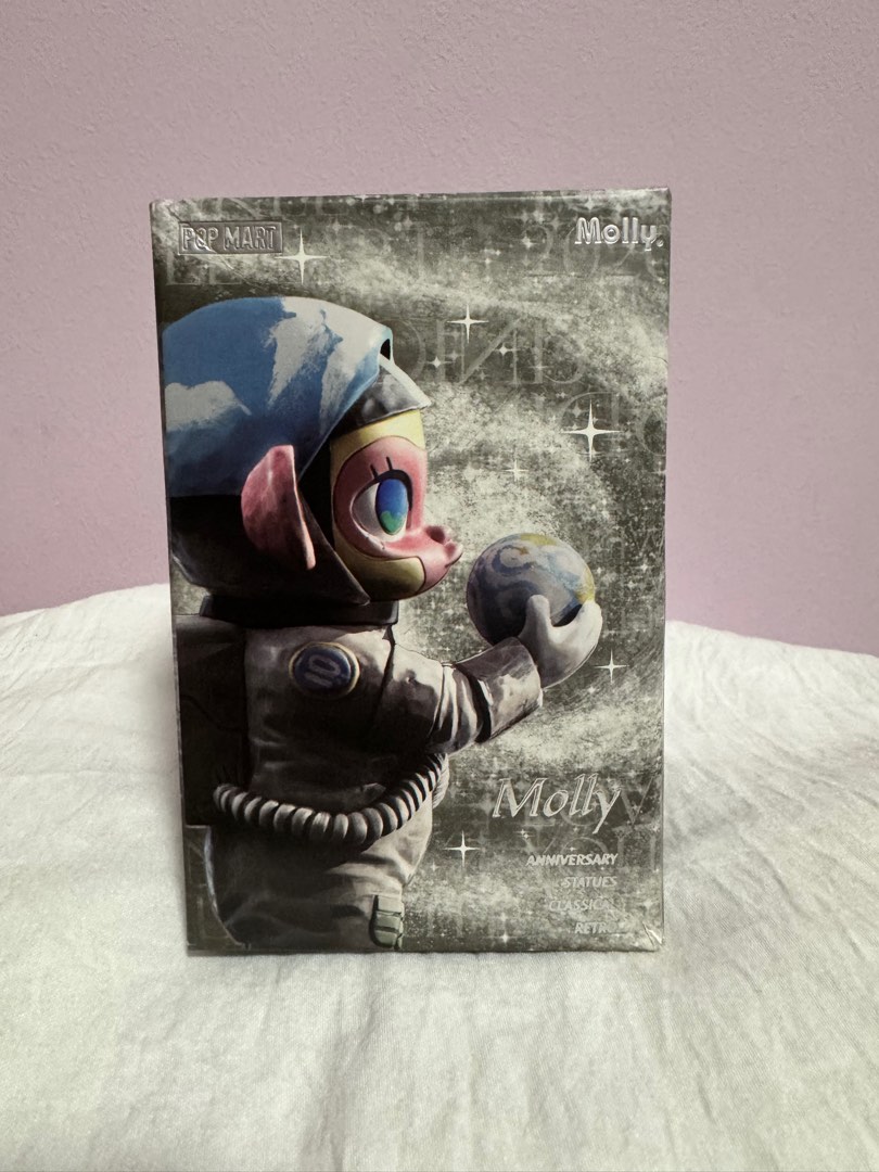 POPMART - MOLLY Anniversary Statues Classical Retro (Molly), Hobbies ...