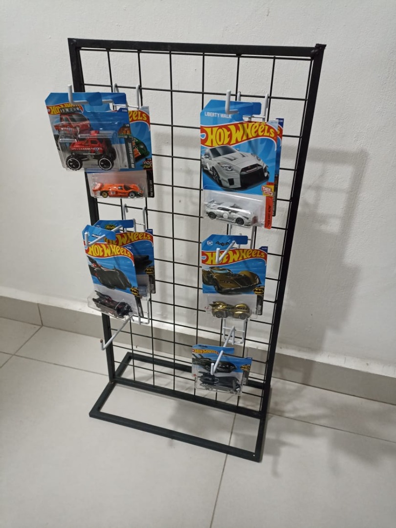 Netting Frame (Small) + 6pcs Peg Board Hooks - Black/White, Furniture ...