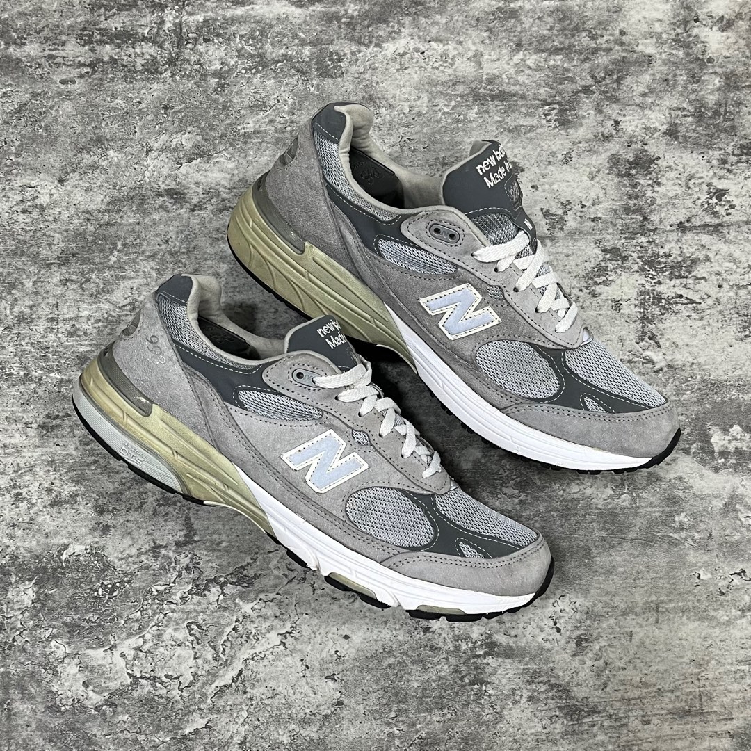 New Balance 993 Grey, Fesyen Pria, Sepatu , Sneakers di Carousell