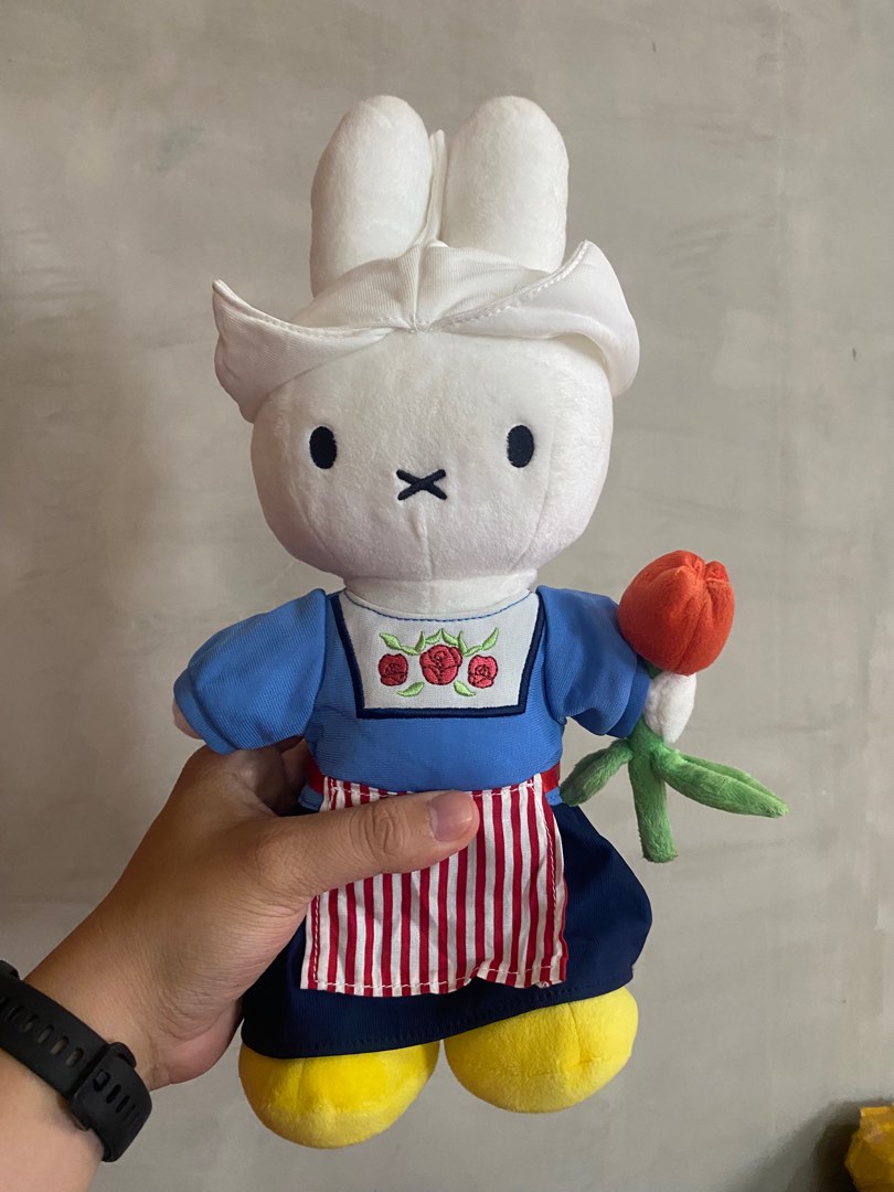 Nijntje Miffy Dutch Girl W/ Tulip, Hobbies & Toys, Toys & Games on ...