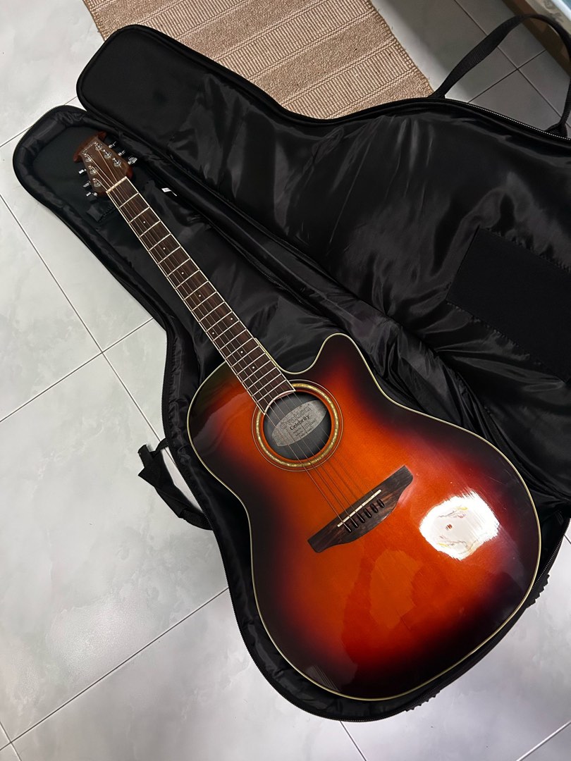 Ovation Celebrity CS-24, Hobbies & Toys, Music & Media, Musical ...